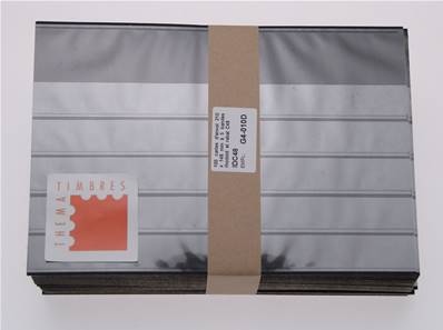 100 cartes d'envoi 210 x 148 mm à 5 bandes rhodoid et rabat C48 7030